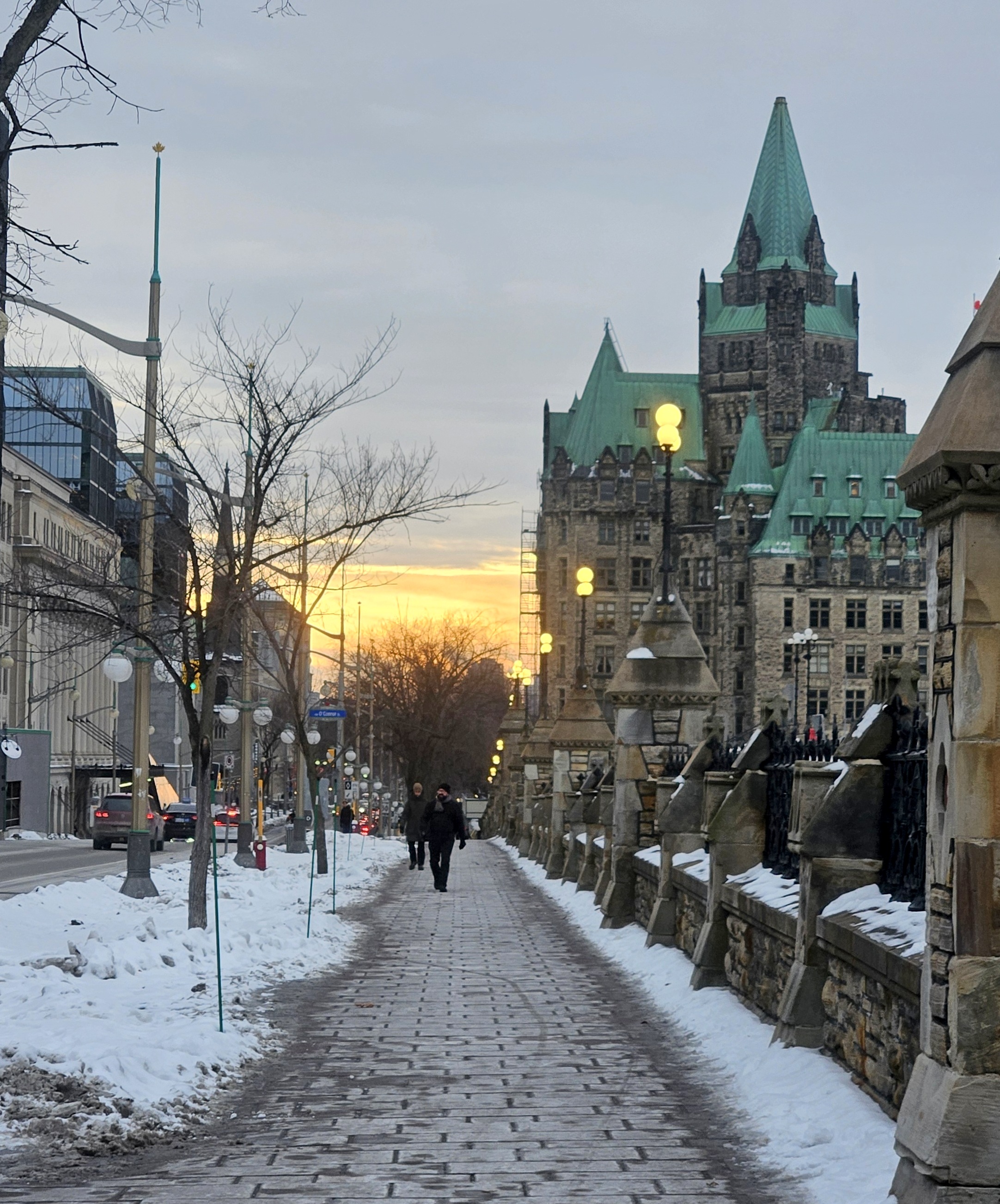 Exploring Quebec City and Ottawa: A Winter Day Trip from Montreal